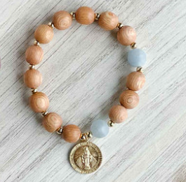 Best Gifts for First Reconciliation (for Boys & Girls) – SacraMom.com